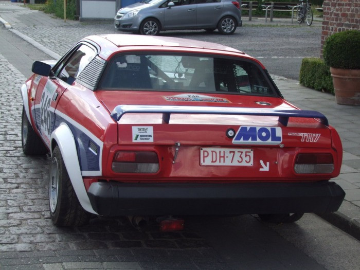Triumph TR7 & TR8 fender flare kit. Rally style!