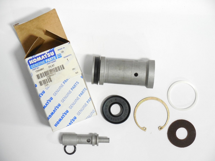 Hydraulic Brake Master Cylinder Parts Kit-1206469H1