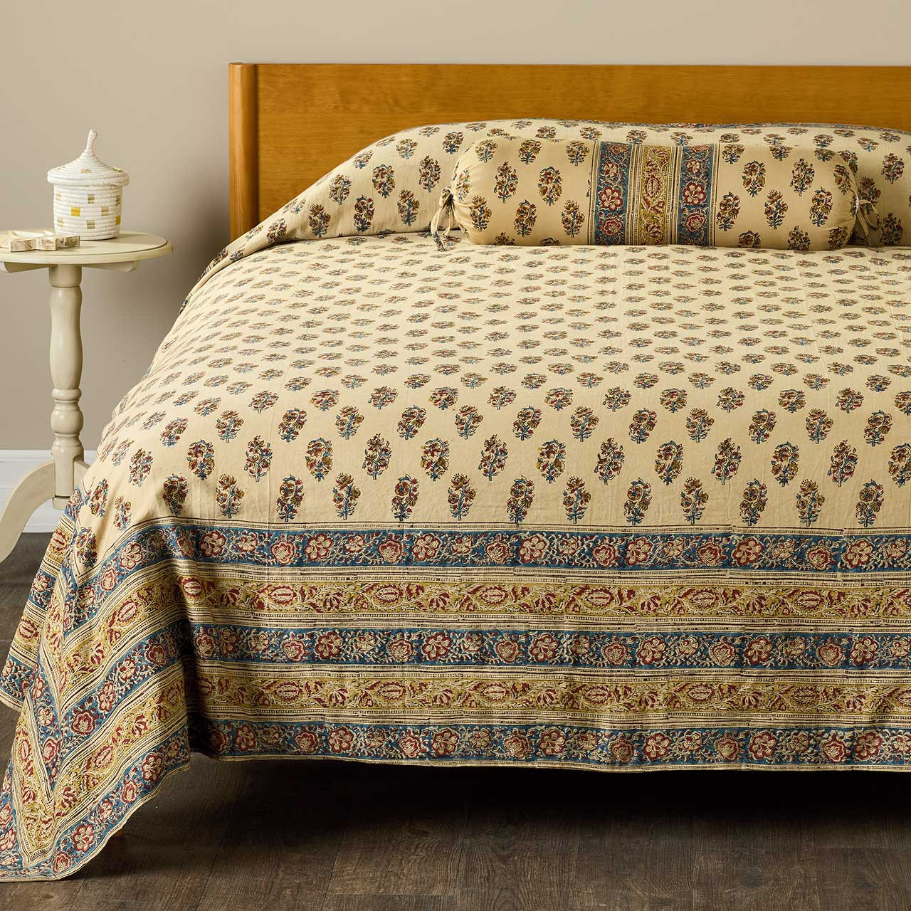 Fair Trade, Sustainable Bedding | Handmade Quilts & Shams | SERRV