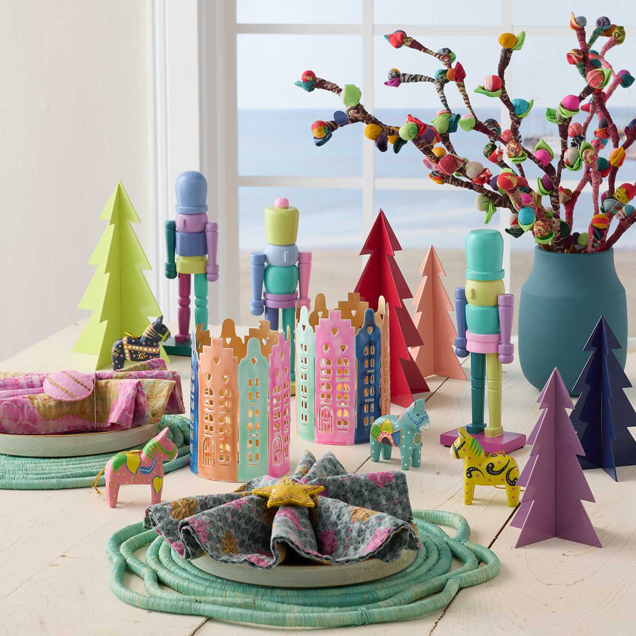 Handmade Christmas Decor | Set of 5 Jolly Metal Trees | SERRV