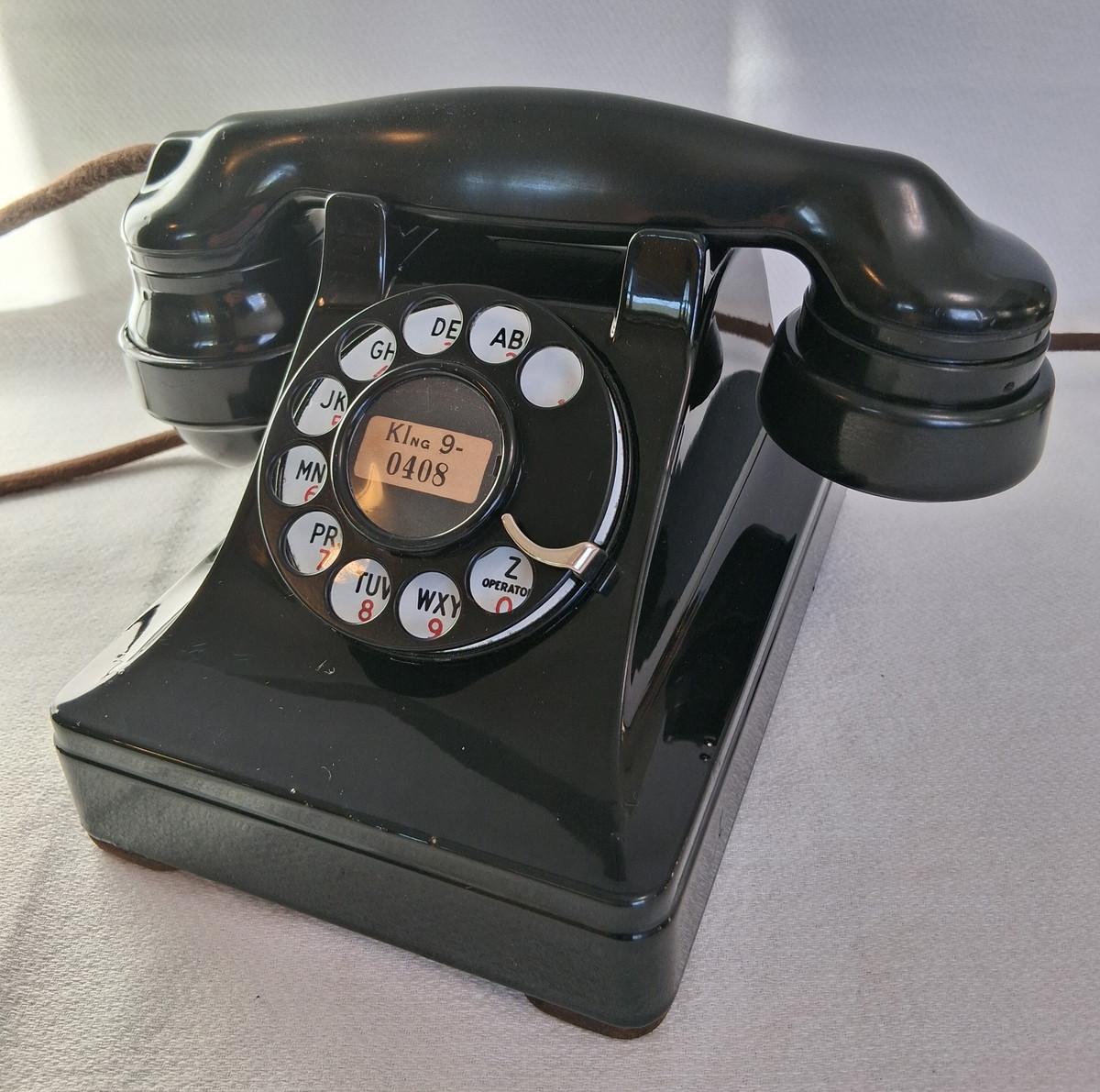 1937 Western Electric 302 1st year the 302 was made | Old Phone Shop