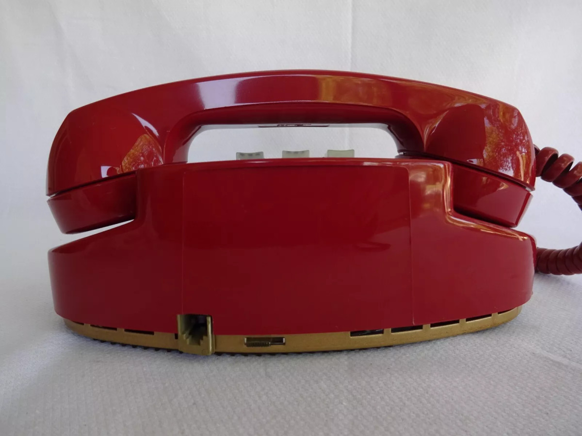 Cherry Red Princess Touch tone phone - Old Phone Shop Store