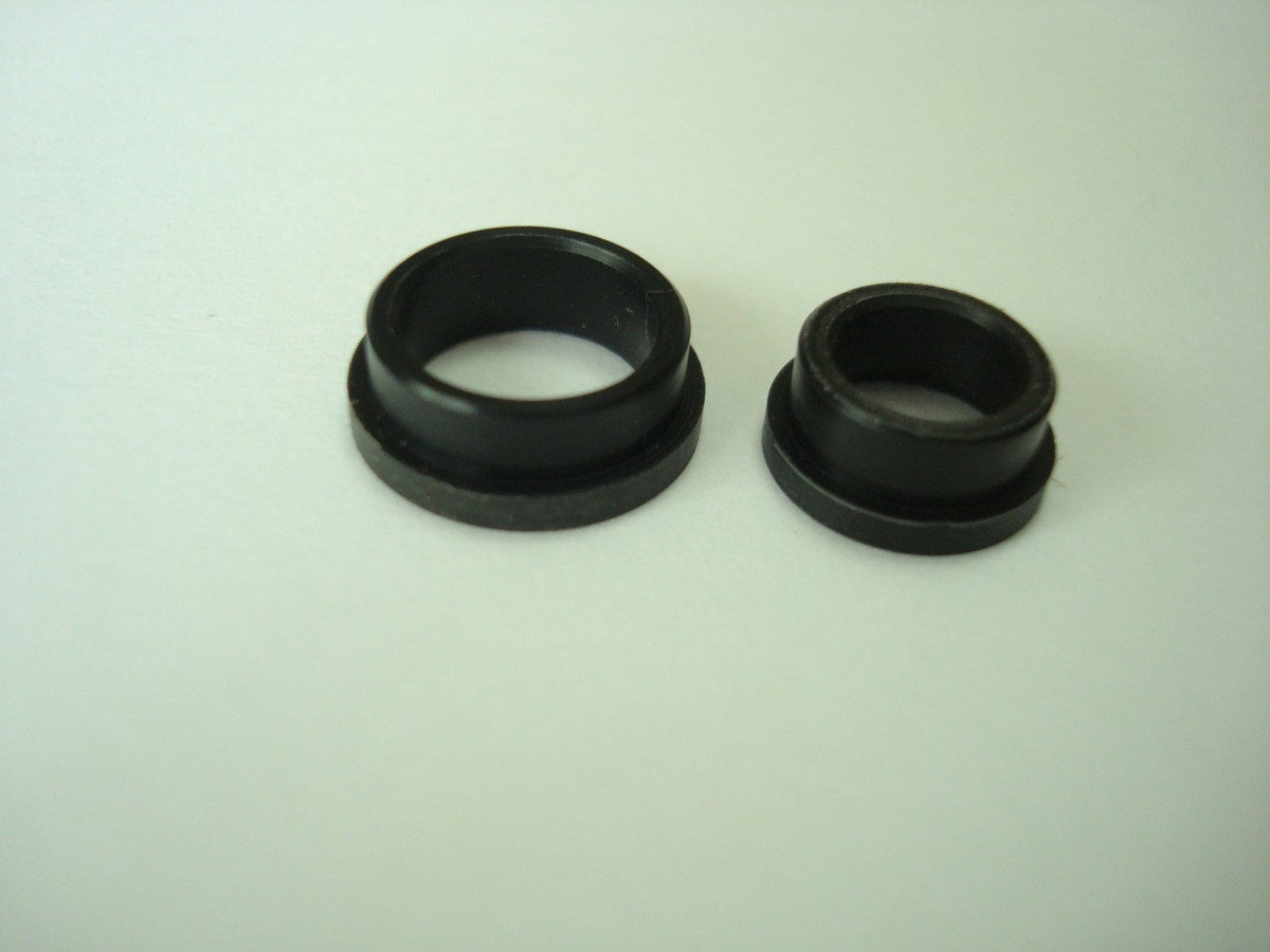 Plunger bushings for the Western Electric 202 telephone
