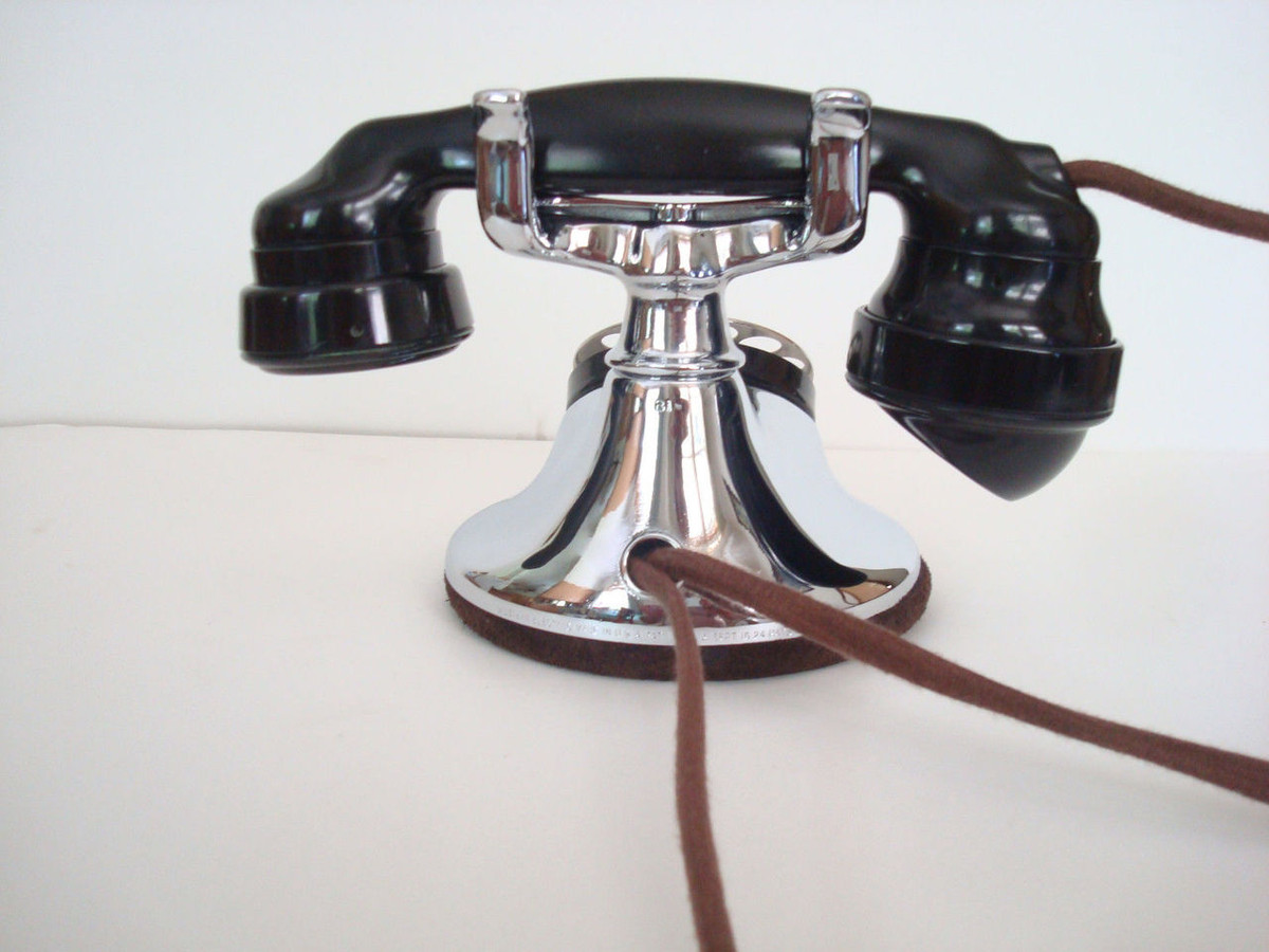 Western Electric 102 telephone in chrome | OLD Phone Shop