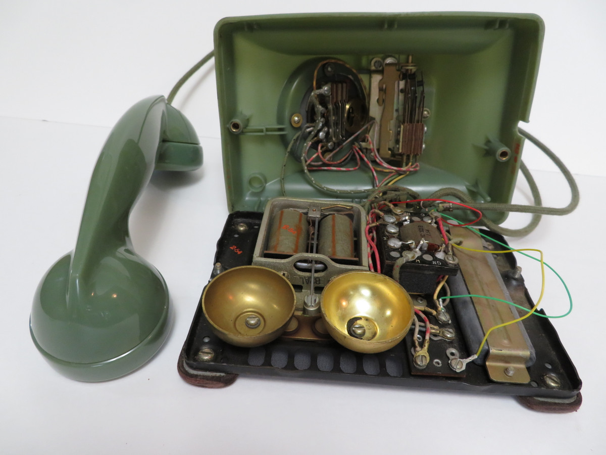 Western Electric Green 302 is a classic telephone that is a highly ...