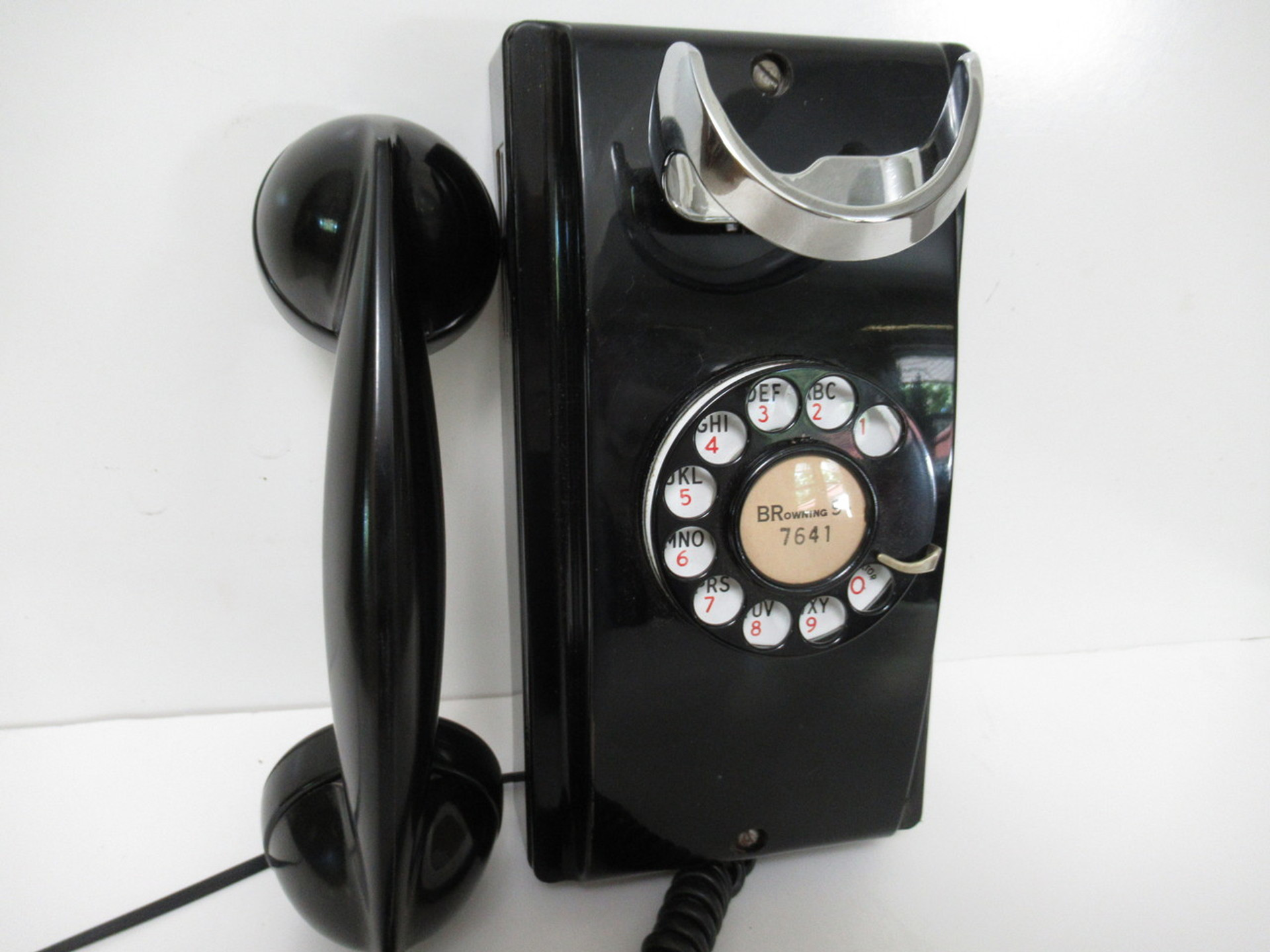 554 wall telephone, Rotary dial wall telephone made by Western Electric | Old Phone Shop