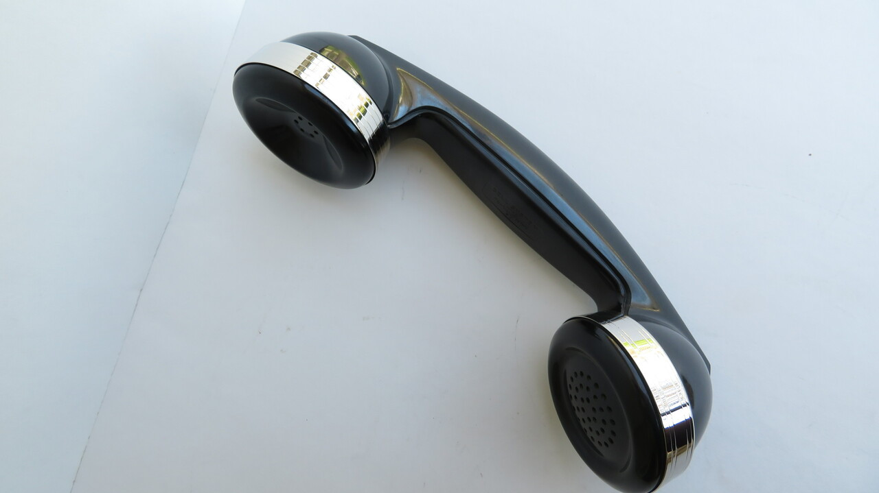 Old Phone Shop, Telephones, Rotary Phones, Antique Telephones ...