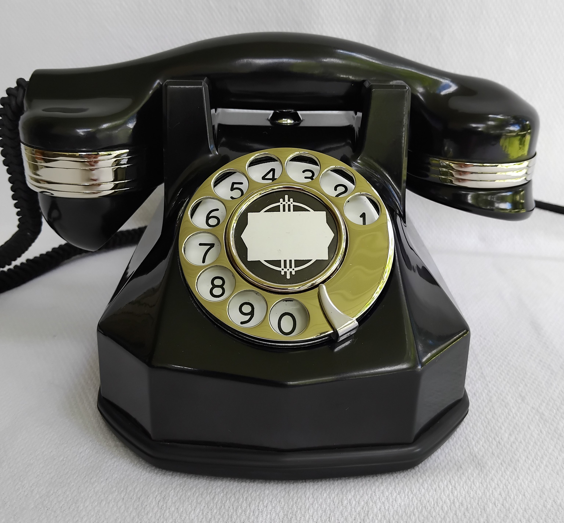 The finest antique telephones available | Old Phone Shop