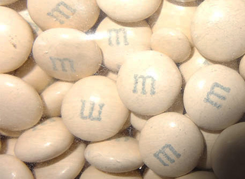 Single Colour M&M s - Cream - buy at The Professors Online Lolly Shop ...