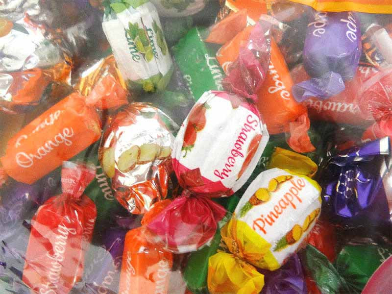 Candy Showcase Wrapped Party Mix online at The Professors Online Lolly ...