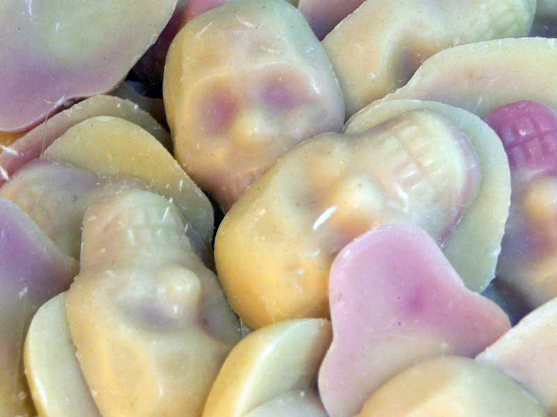 Skull Crushers - purchase at The Professors Online Lolly Shop (2199)