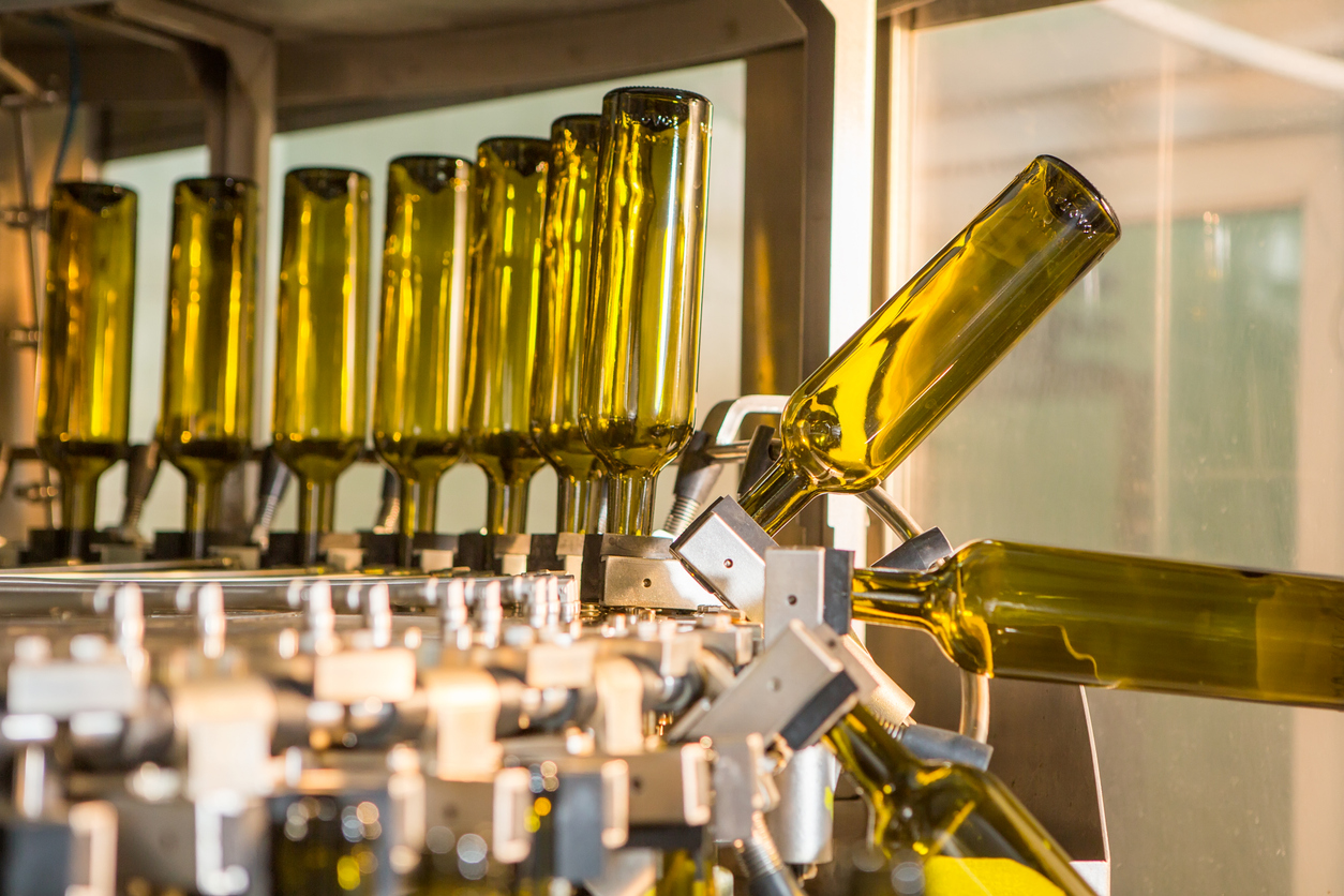 A Guide to Different Types of Glass Bottles and Their Uses - Wares of ...