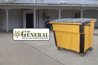 Industrial & Commercial Plastic Trash Dumpsters