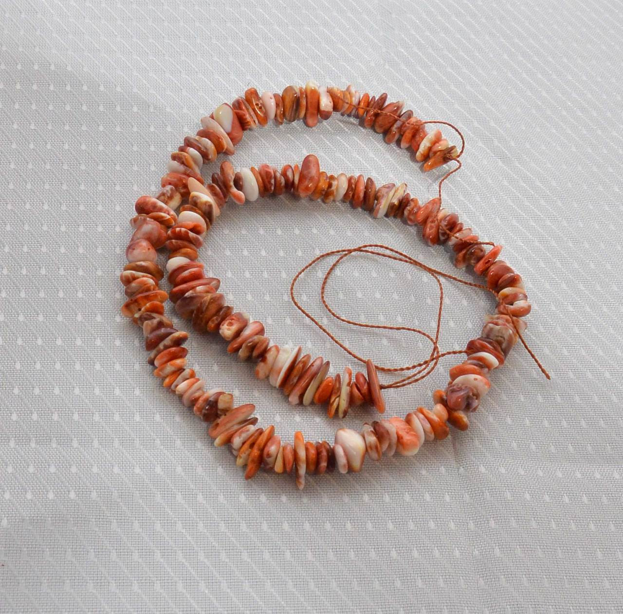 Red Spiny Oyster Shell Chips 16" Long 5-7 mm - All Tribe Silver