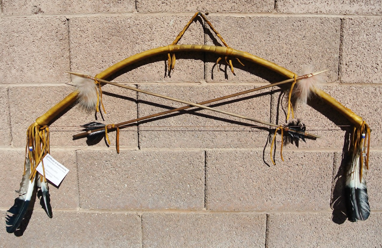 Bow arrow set Native American Curtis Bitsui