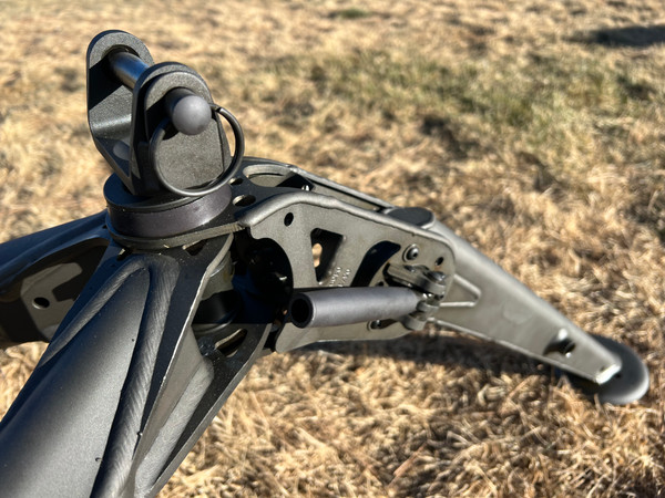 .50 BMG M205 LIGHTWEIGHT TRIPOD ASSEMBLY WITH T&E DEVICE AND PINTLE