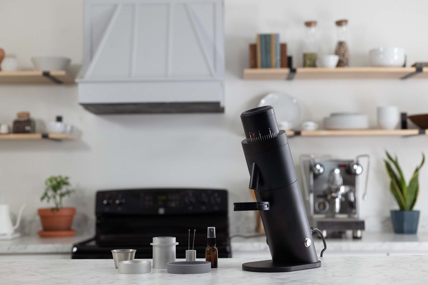 Lagom P64 Flat Burr Single-Dosing Coffee Grinder