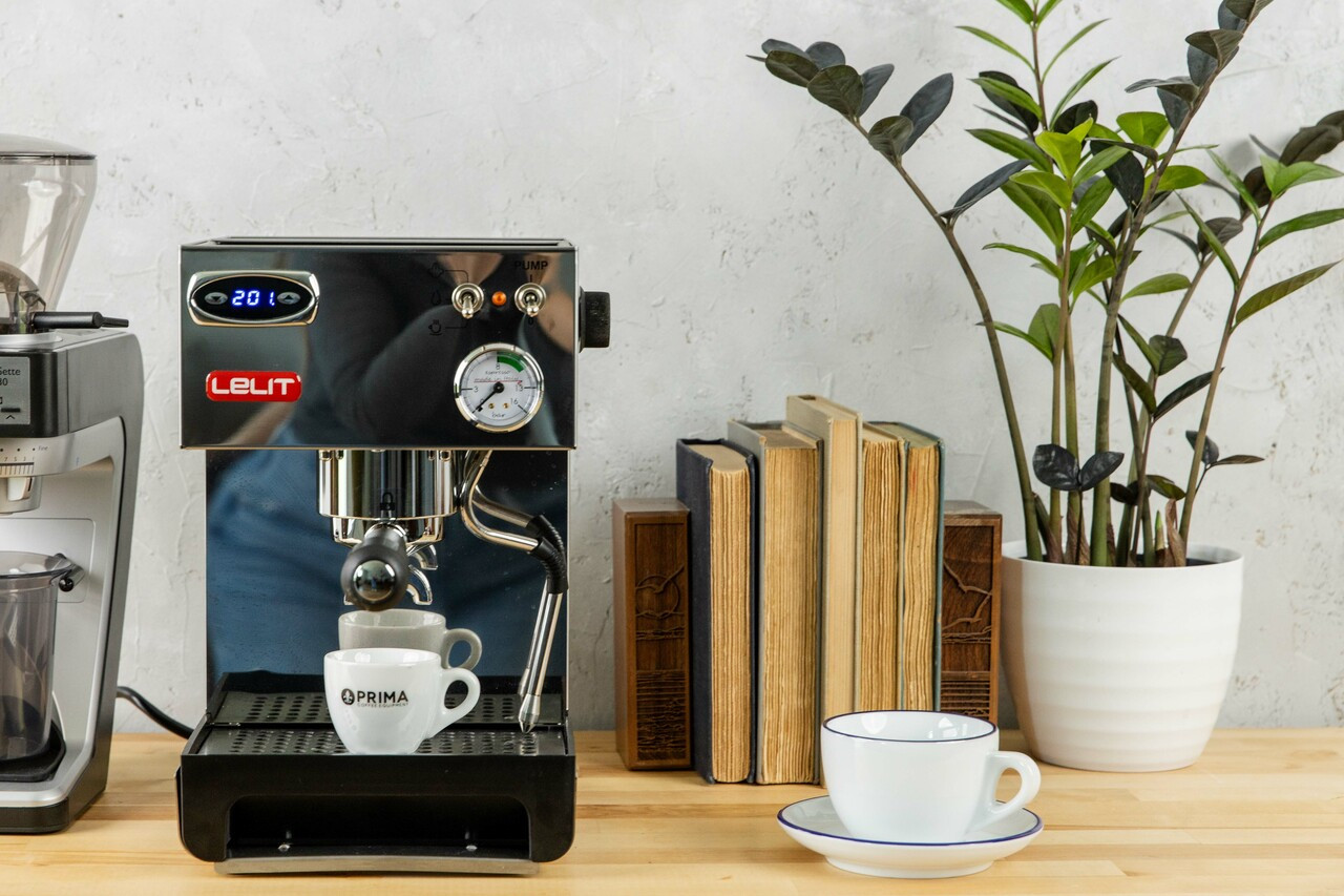 Lelit Anna PL41TEM-120 Espresso Machine | Prima Coffee