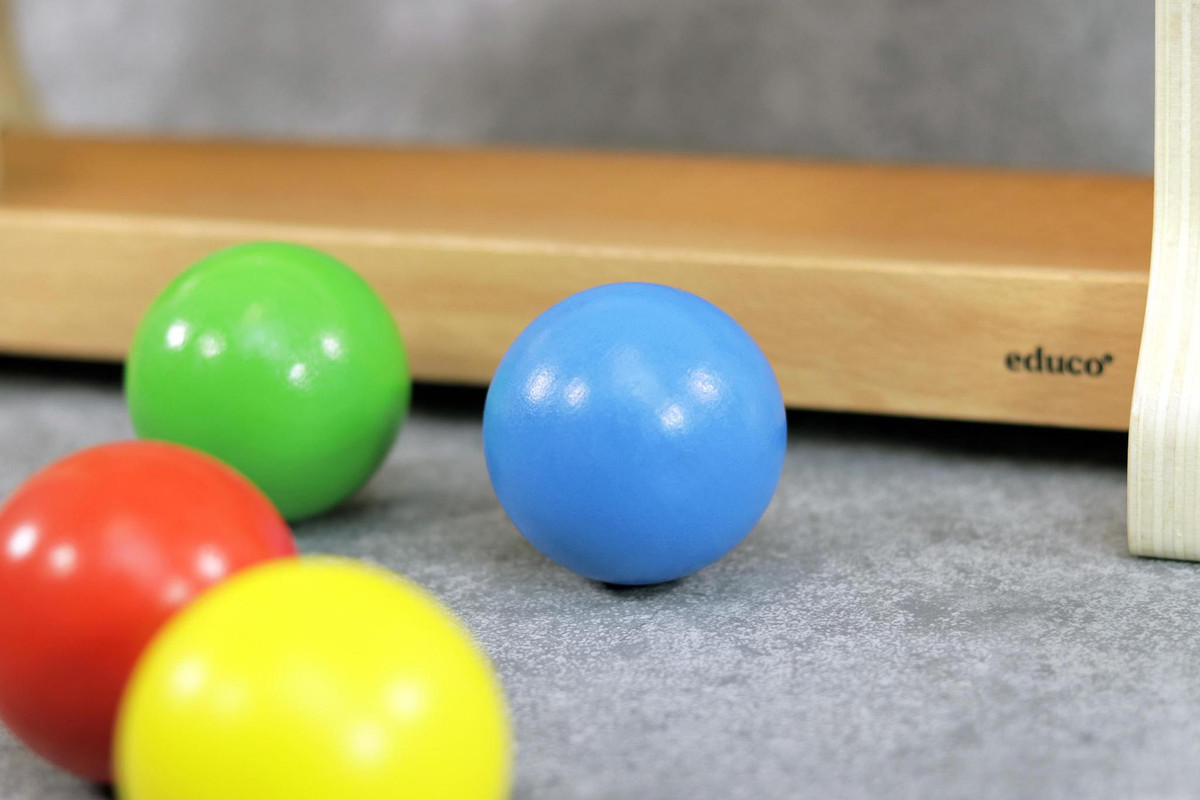 Tracker "Ball Tracker" | ETC Montessori