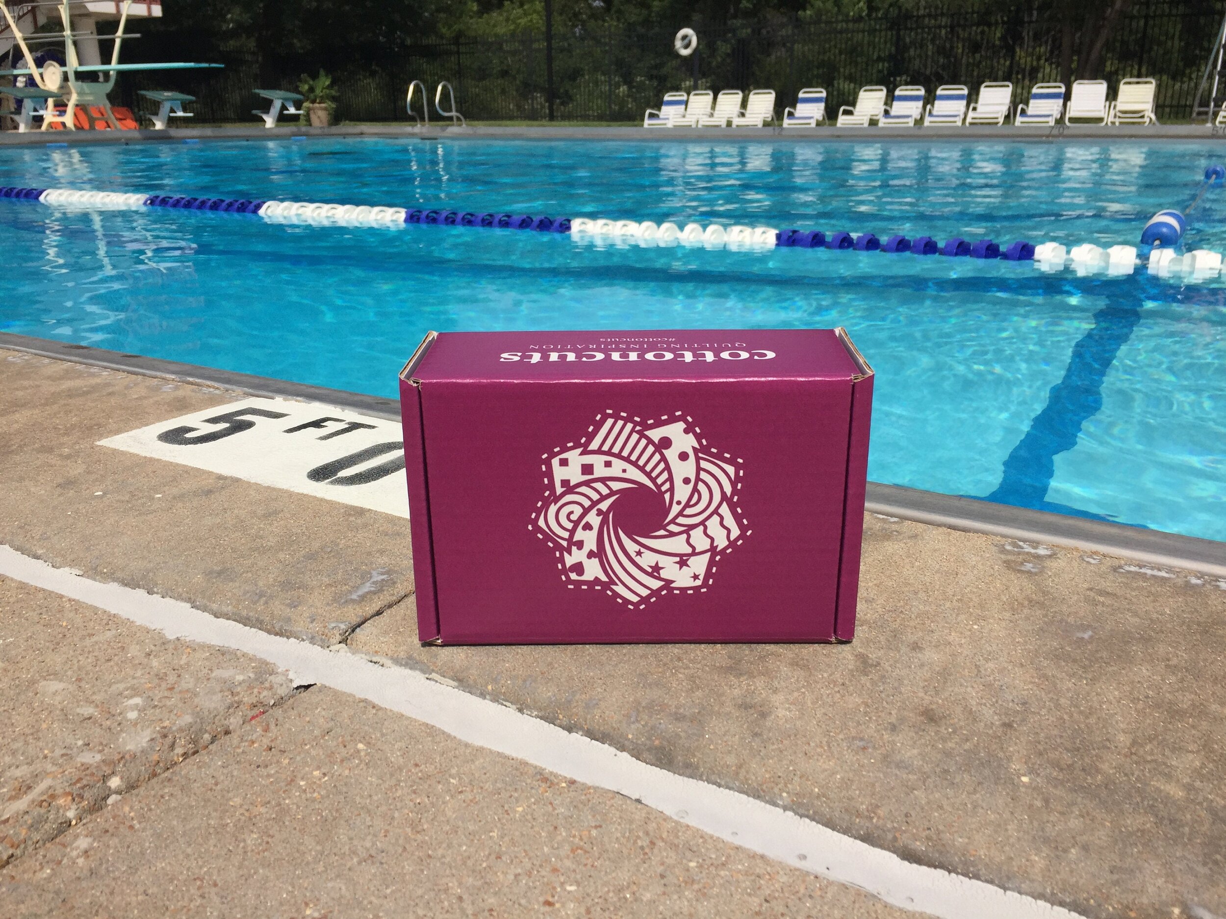 Mystery Modern Maker Box - Quilters Cotton