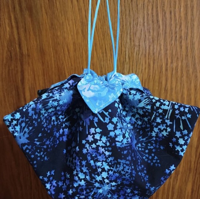 Origami Drawstring Bag with Beth Ann Williams - Cotton Cuts