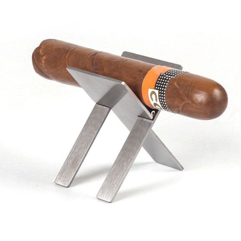 Metal Portable Cigar Stand | GQ Tobaccos