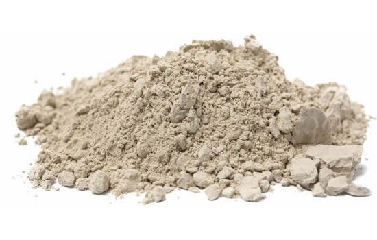 Bentonite Clay uses and sourcing - Level 7 Chemical
