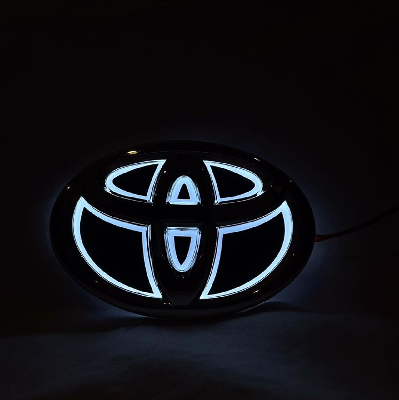 The Advantages of an LED Toyota Badge - 4R Customs