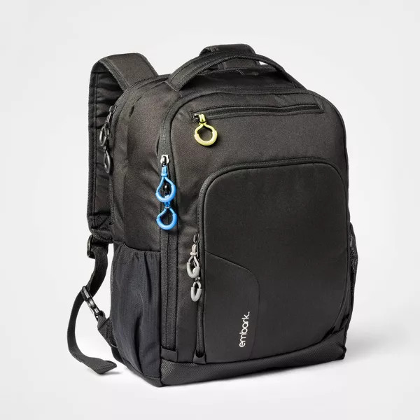 Adaptive 17" Backpack Black - Embark - iLIKENEW