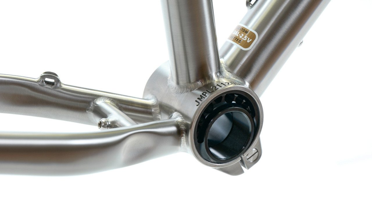 Jones Titanium Plus LWB Diamond Frame with Titanium Truss or Steel ...