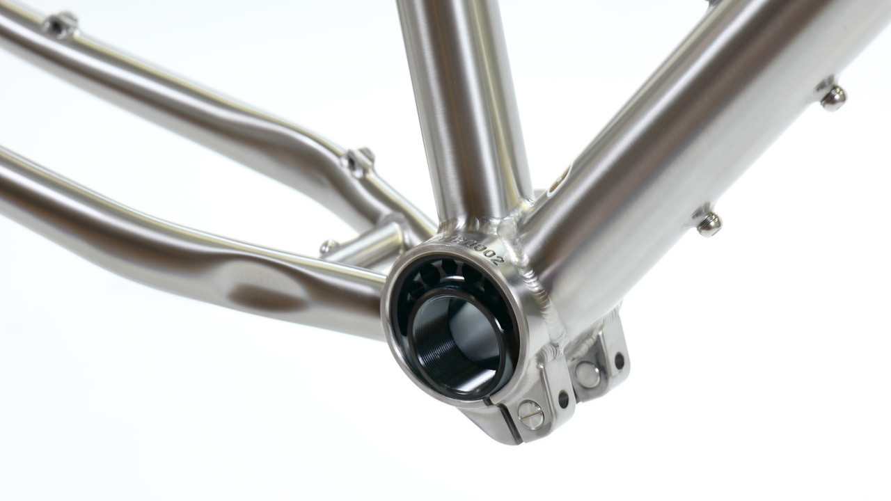 Jones Titanium Plus LWB Diamond Frame with Titanium Truss or Steel ...