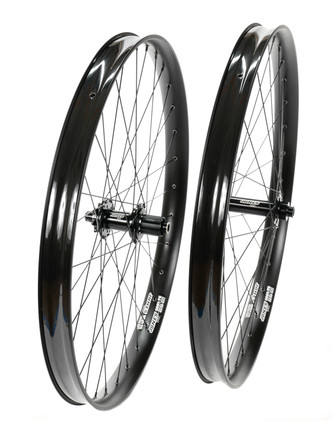 Jones Spec. 29" x 50 mm 32 Spoke Aluminum Wheels for Schrader Valve ...