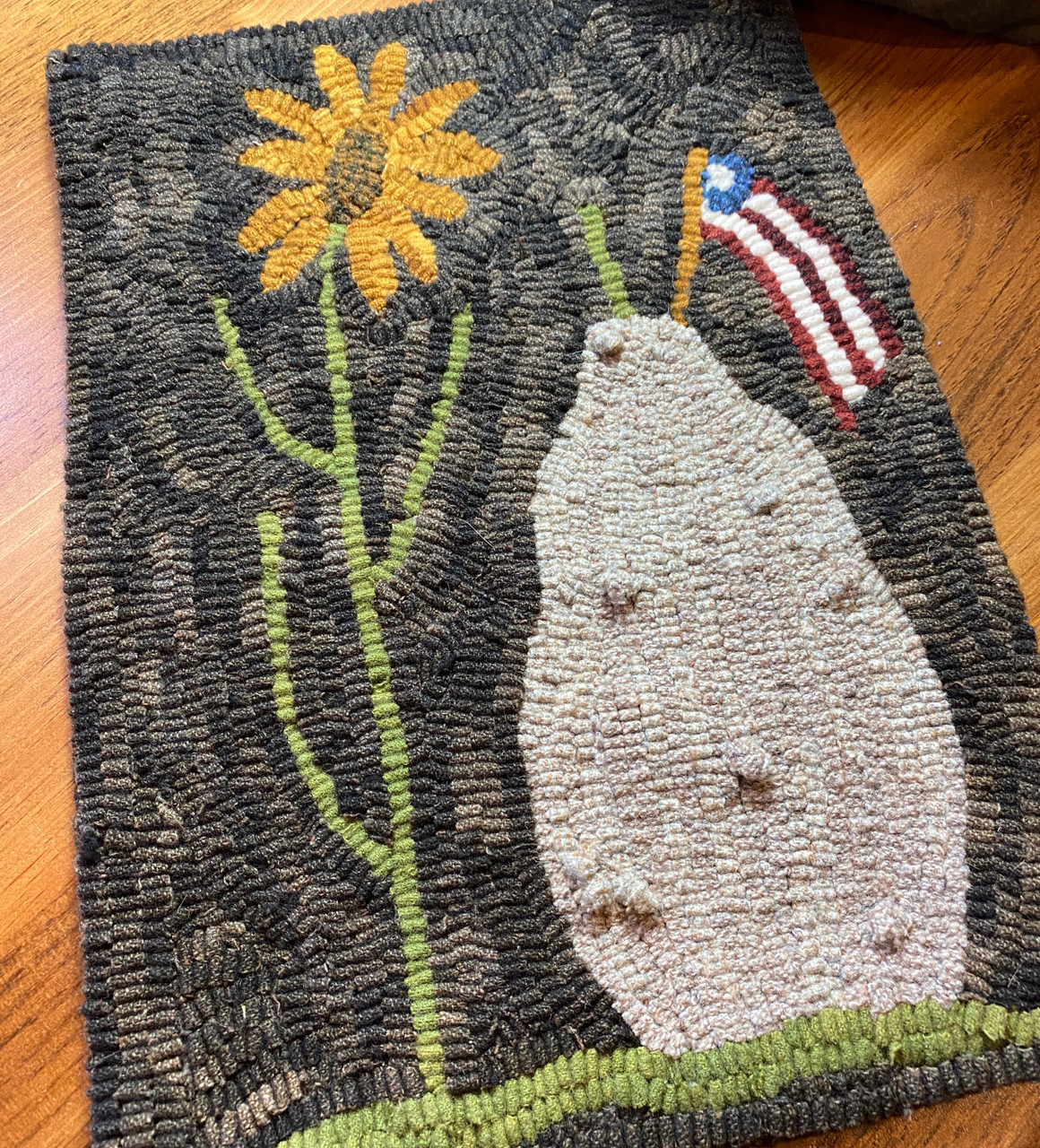 Shine Rug Hooking Pattern