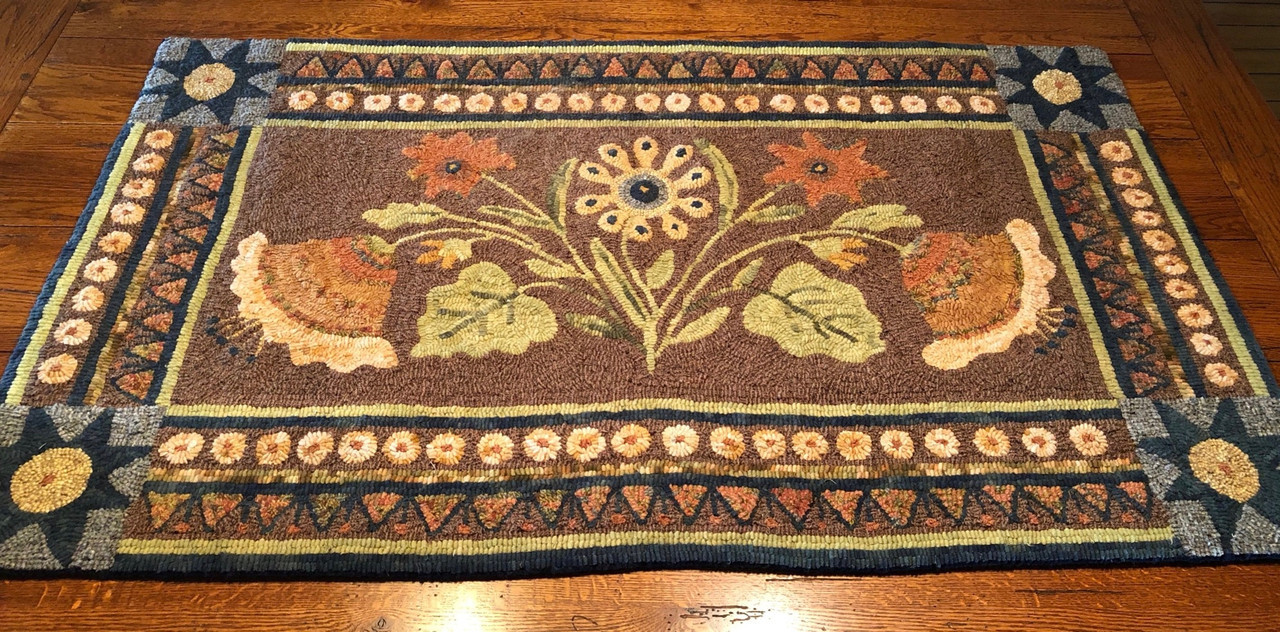 Molly's Majesty Rug Hooking Pattern