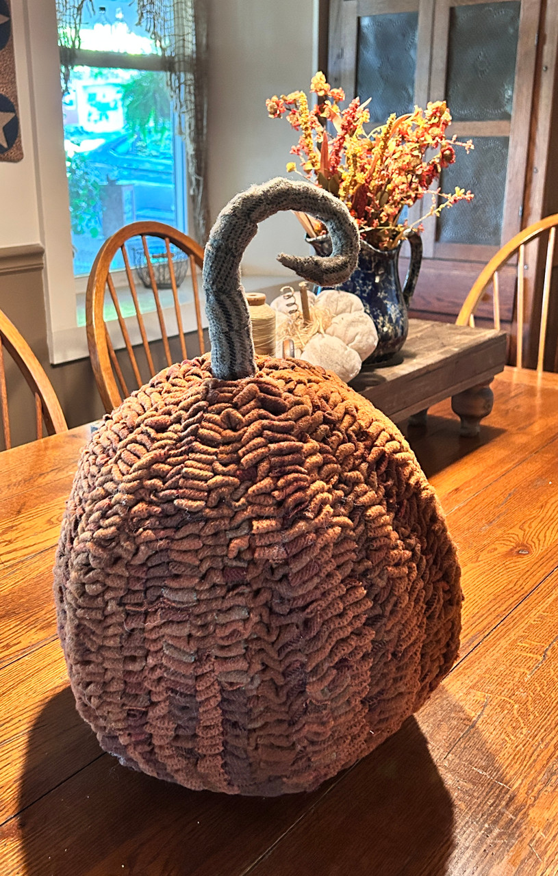 "BIG" A very large Pumpkin) Rug Hooking Pattern