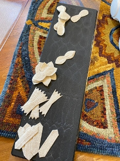 Small Flower Petal Fabric cutting Die for Proddy or Crafting