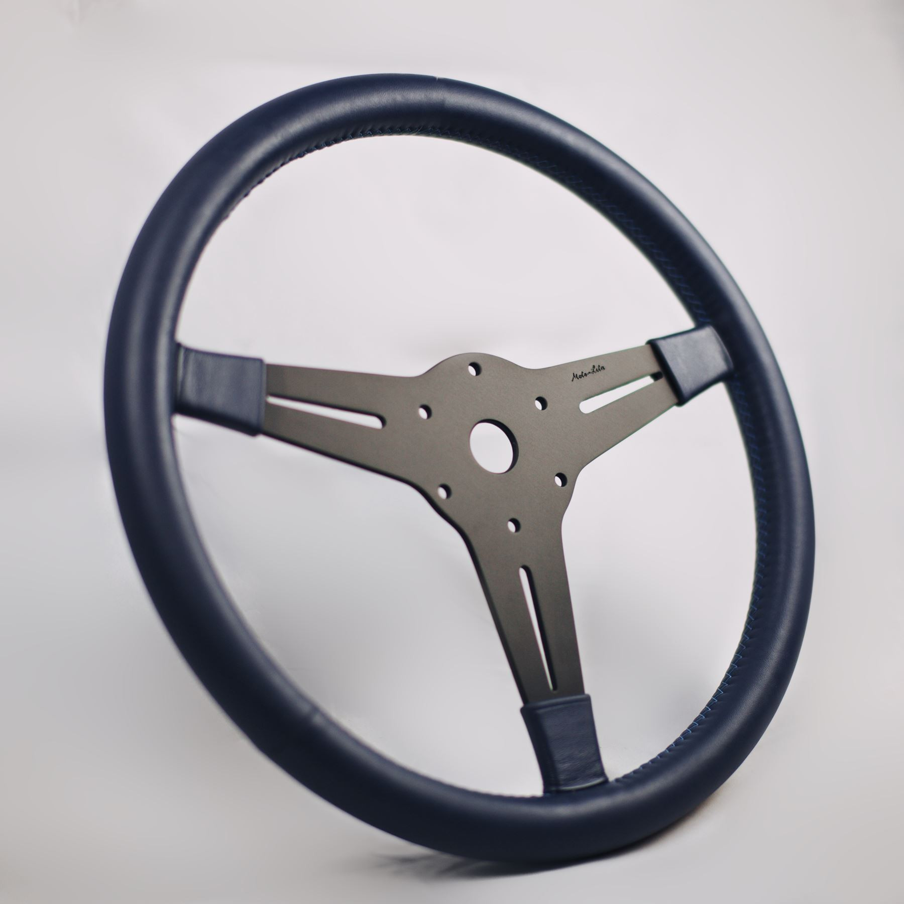 GT40 OEM Steering Wheel | MrSteeringwheel.com