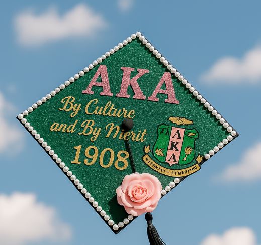 How to Decorate Your Graduation Cap to Represent Your Fraternity or ...