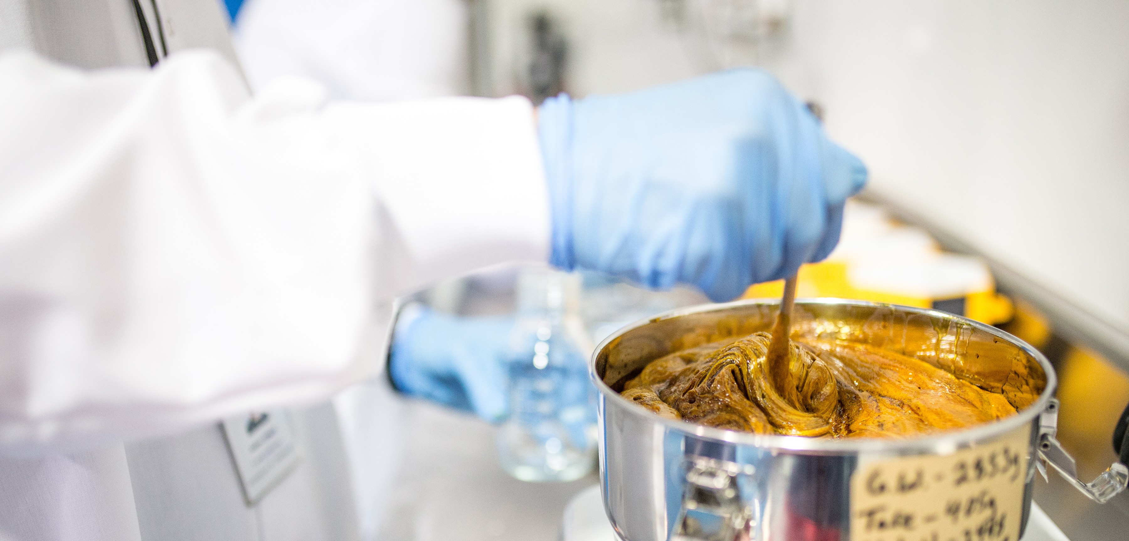 Cannabis Extraction: The Process of Turning Flower into Oil - High End ...