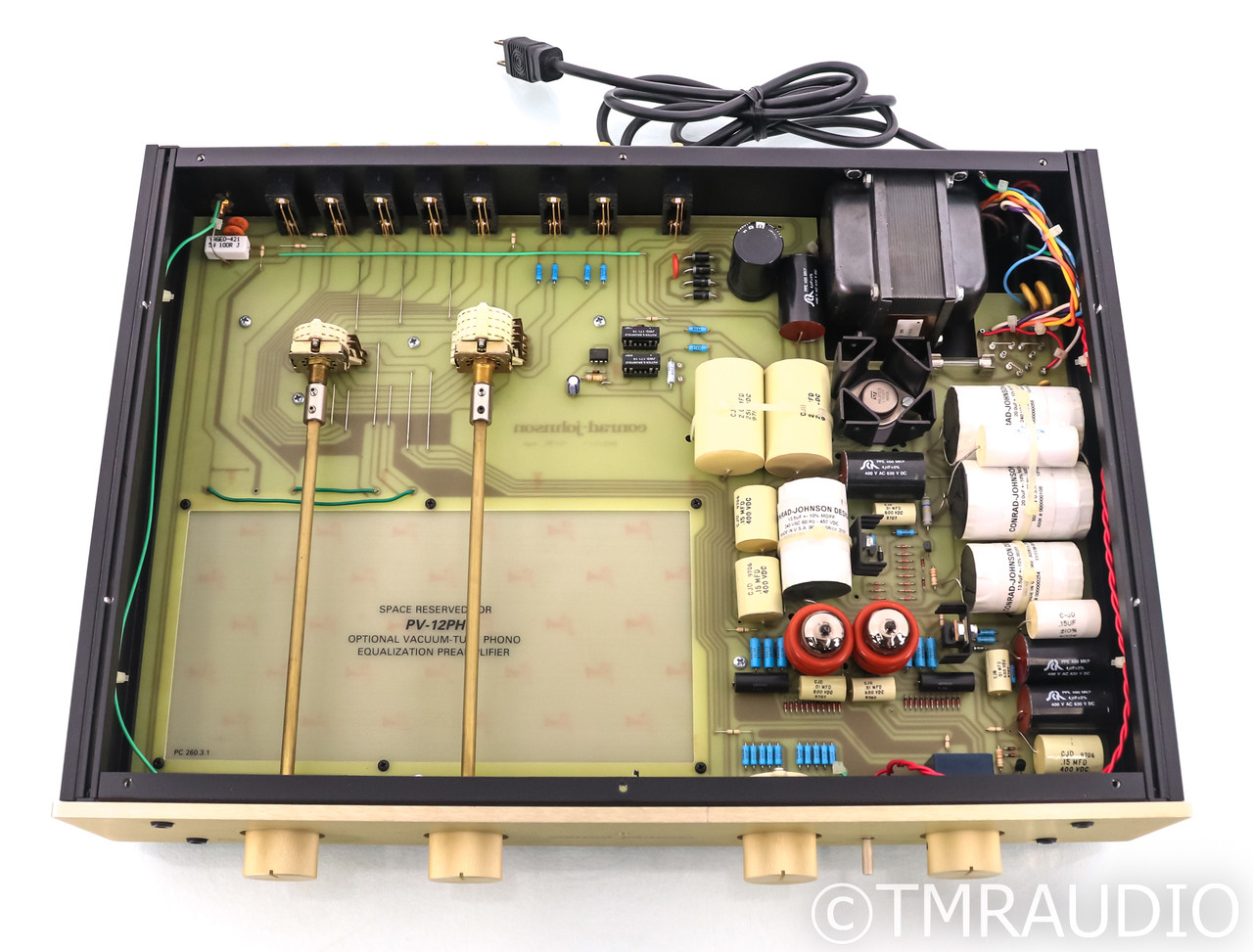 Conrad Johnson PV-12 Stereo Tube Preamplifier; PV12AL; Gold - The Music ...