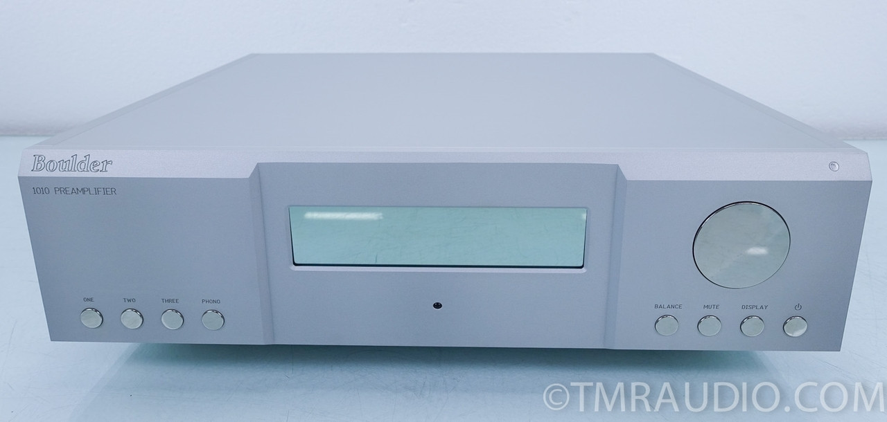 Boulder 1010 Preamplifier w/ Phono in Factory Box