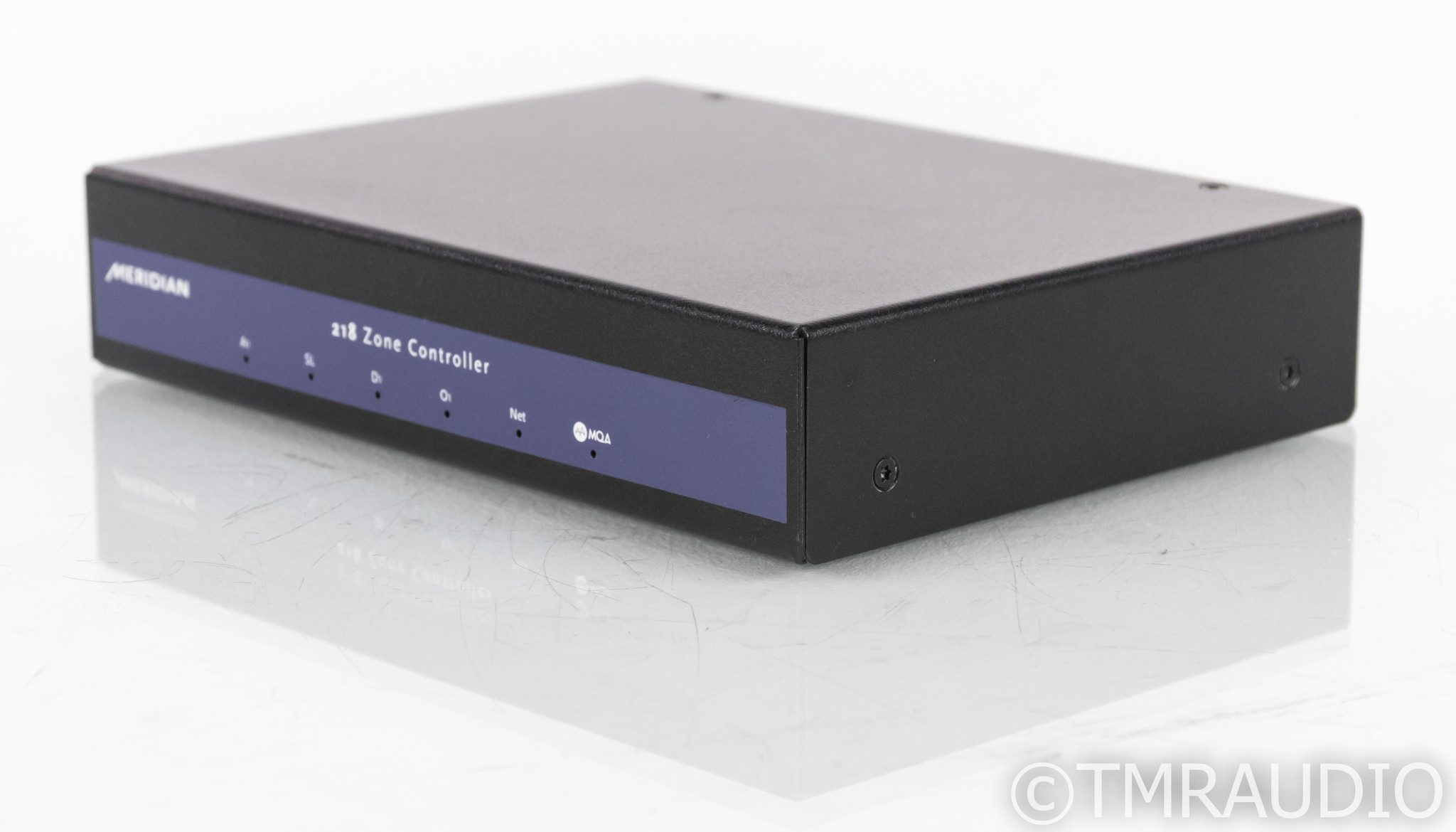 Meridian 218 Digital Zone Controller; Processor; Preamplifier - The ...