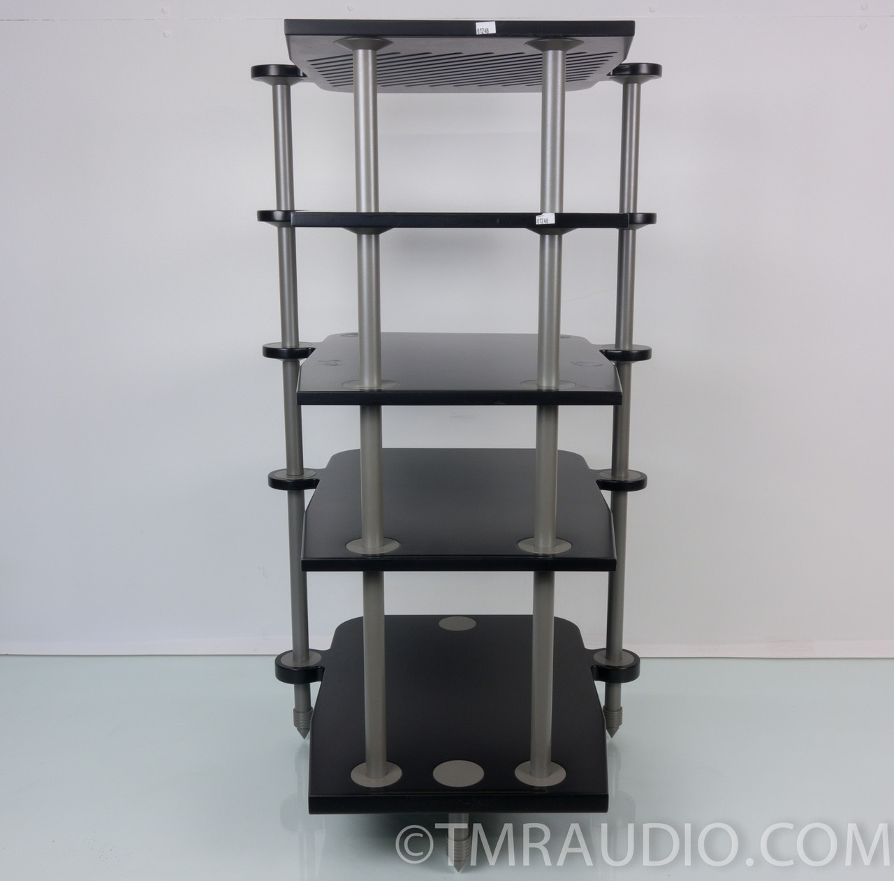 Classe Delta Audio Rack for Amplifier, Preamplifier, CD Player etc