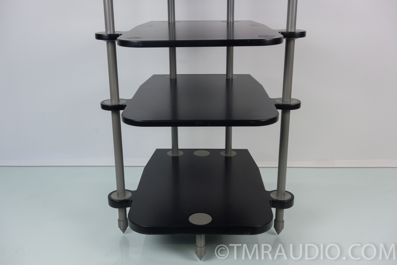 Classe Delta Audio Rack for Amplifier, Preamplifier, CD Player etc ...