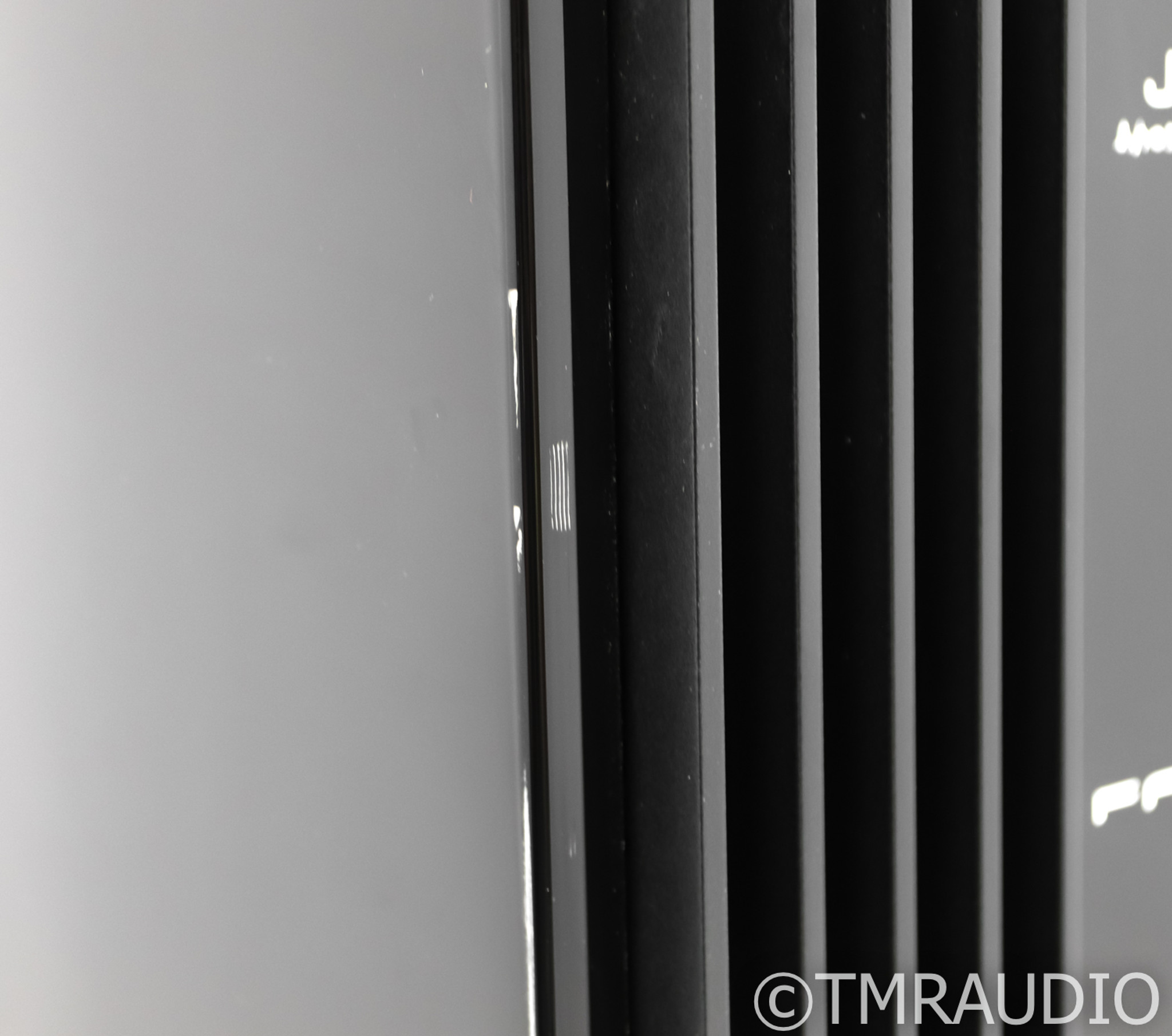 JL Audio Fathom F212 Dual 12" Powered Subwoofer; Gloss Black; F-212 - The Music Room