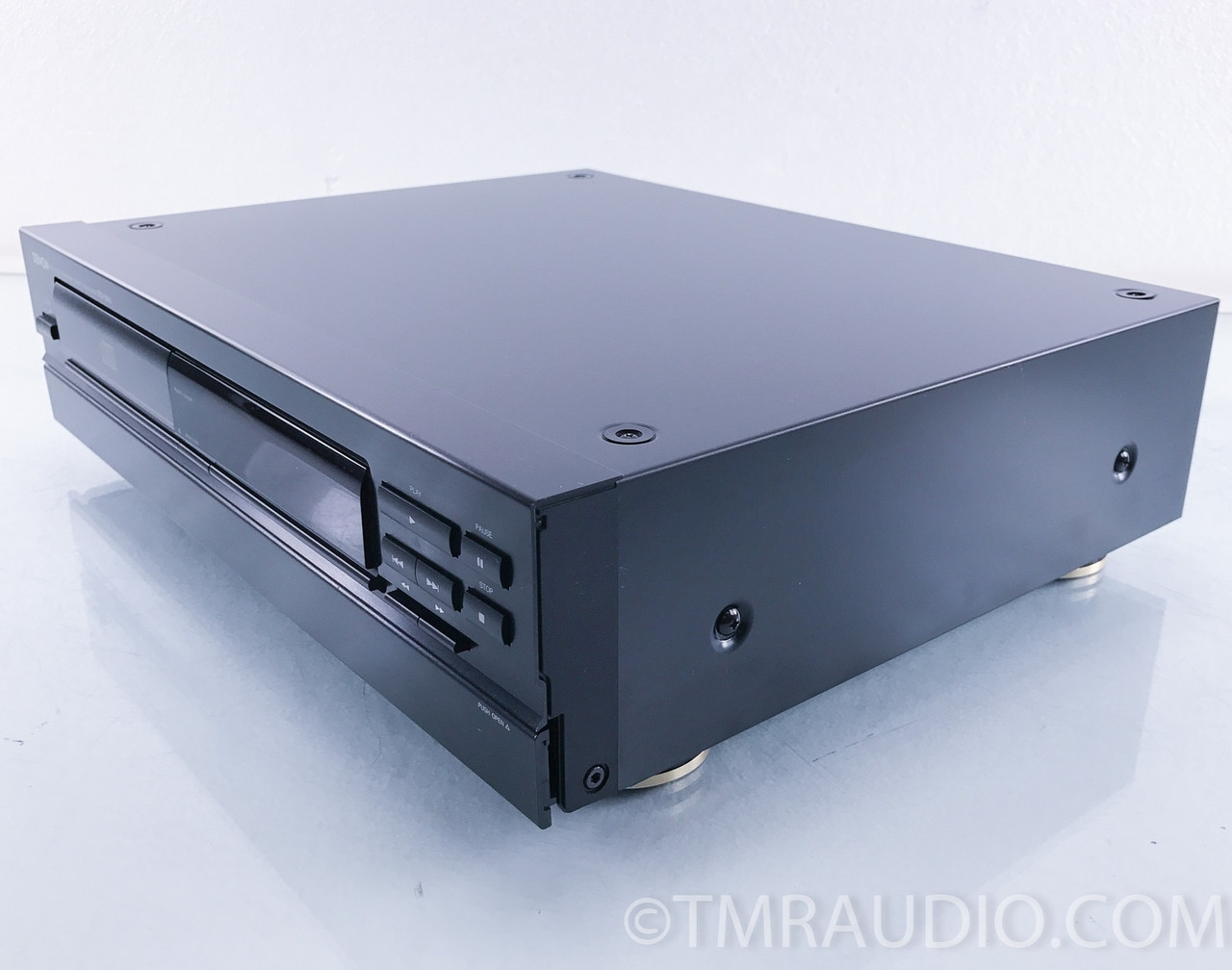 Denon DCD-2560 CD Player
