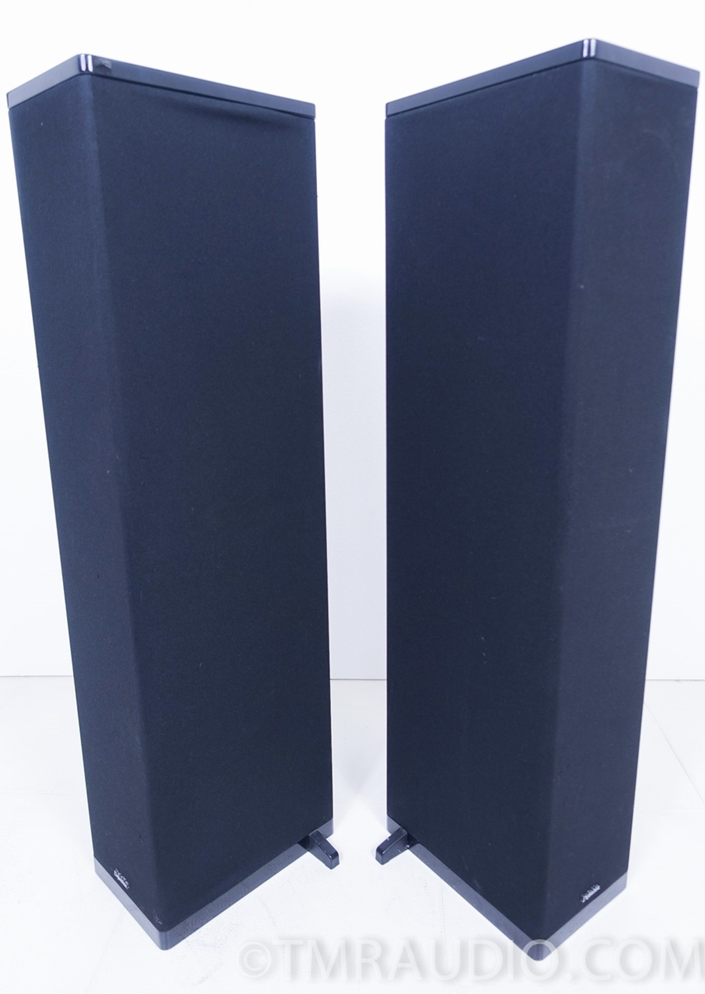 Definitive Technology BP10B Floorstanding Speakers; Excellent Working ...
