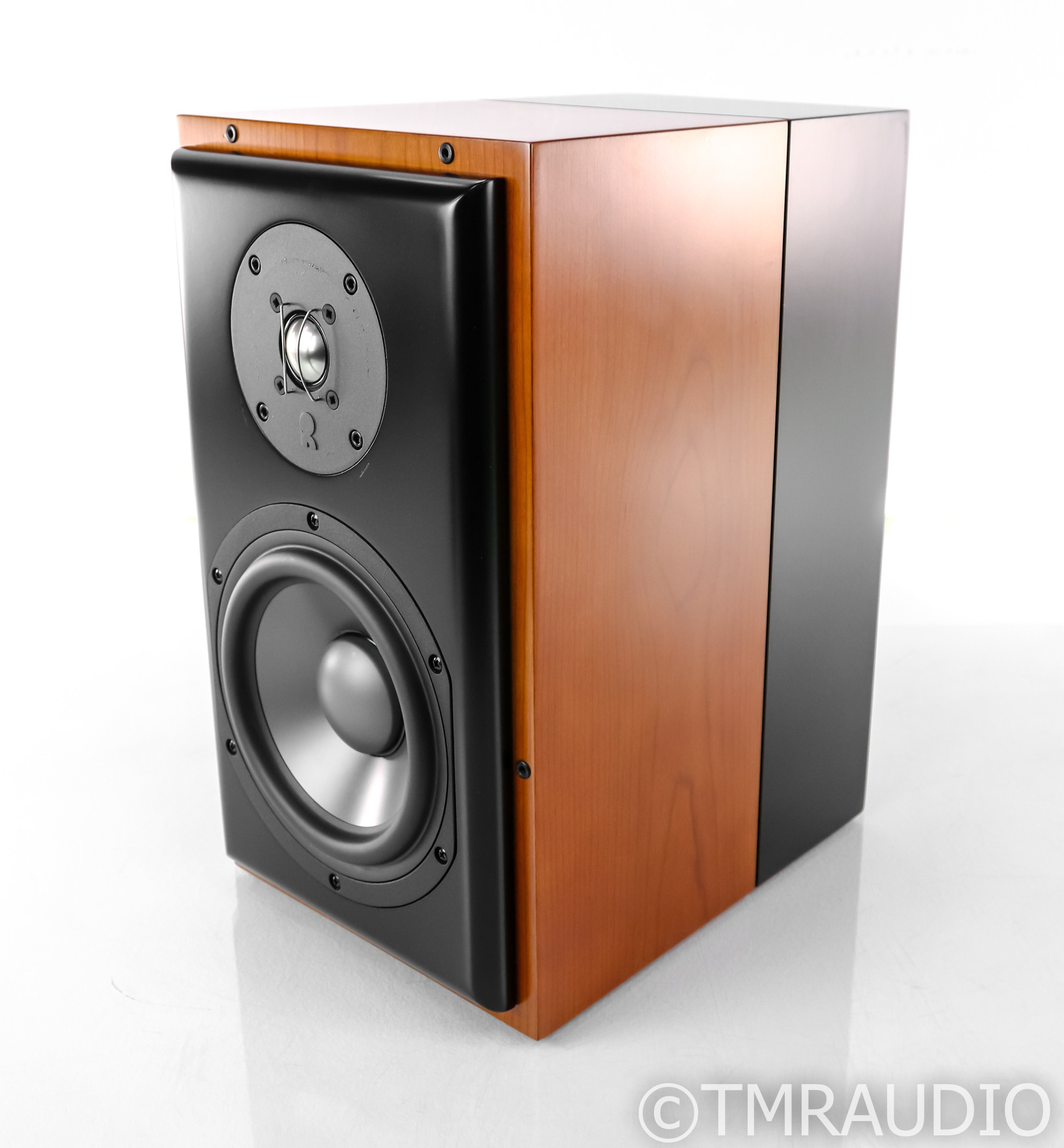Revel Performa M22 Bookshelf Speaker; Single; Cherry; M-22 - The Music Room