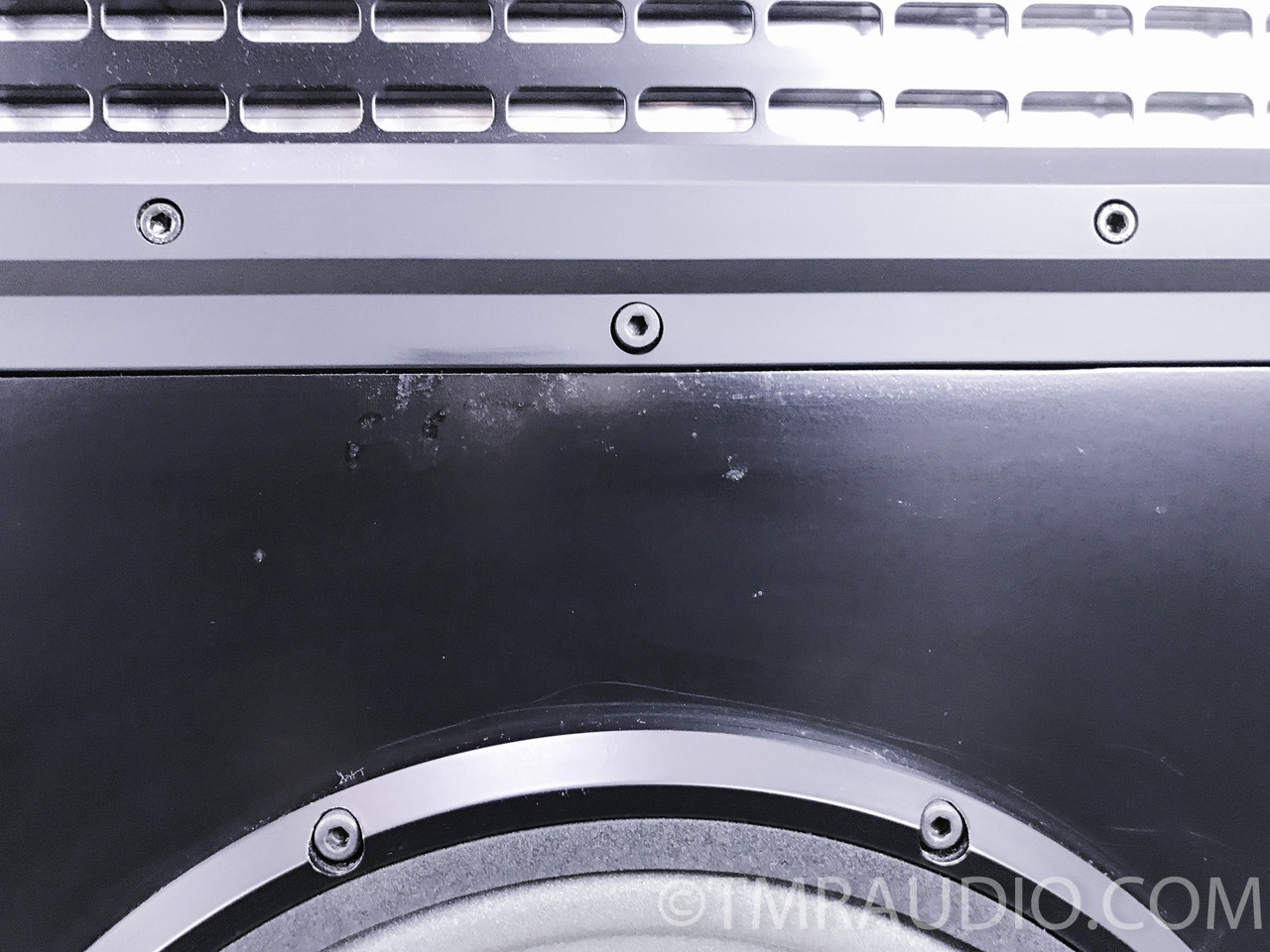 Infinity IRS Delta Floorstanding Speakers; Beautiful Pair - The Music Room