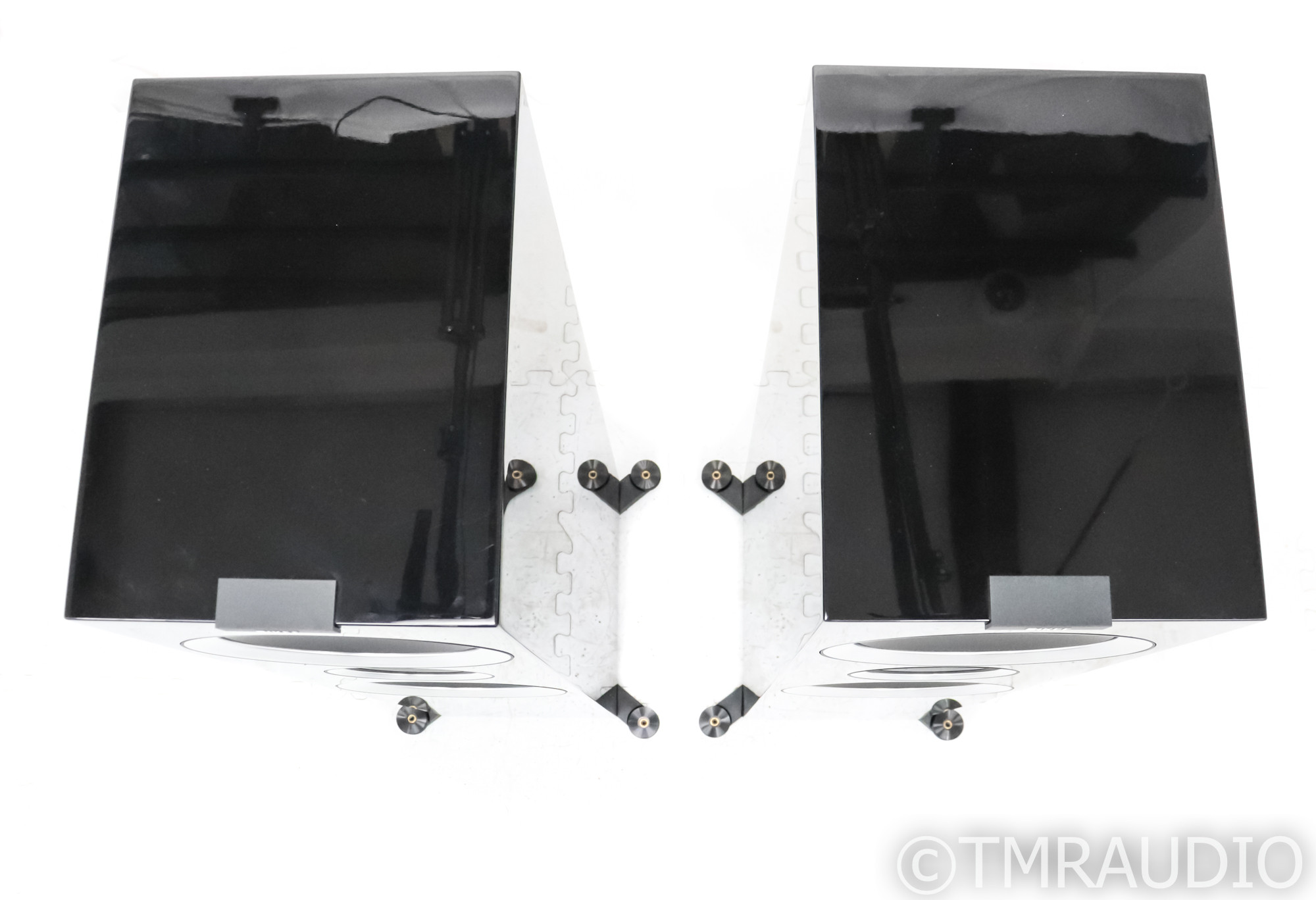 KEF R900 Floorstanding Speakers; Gloss Black; R-900 - The Music Room